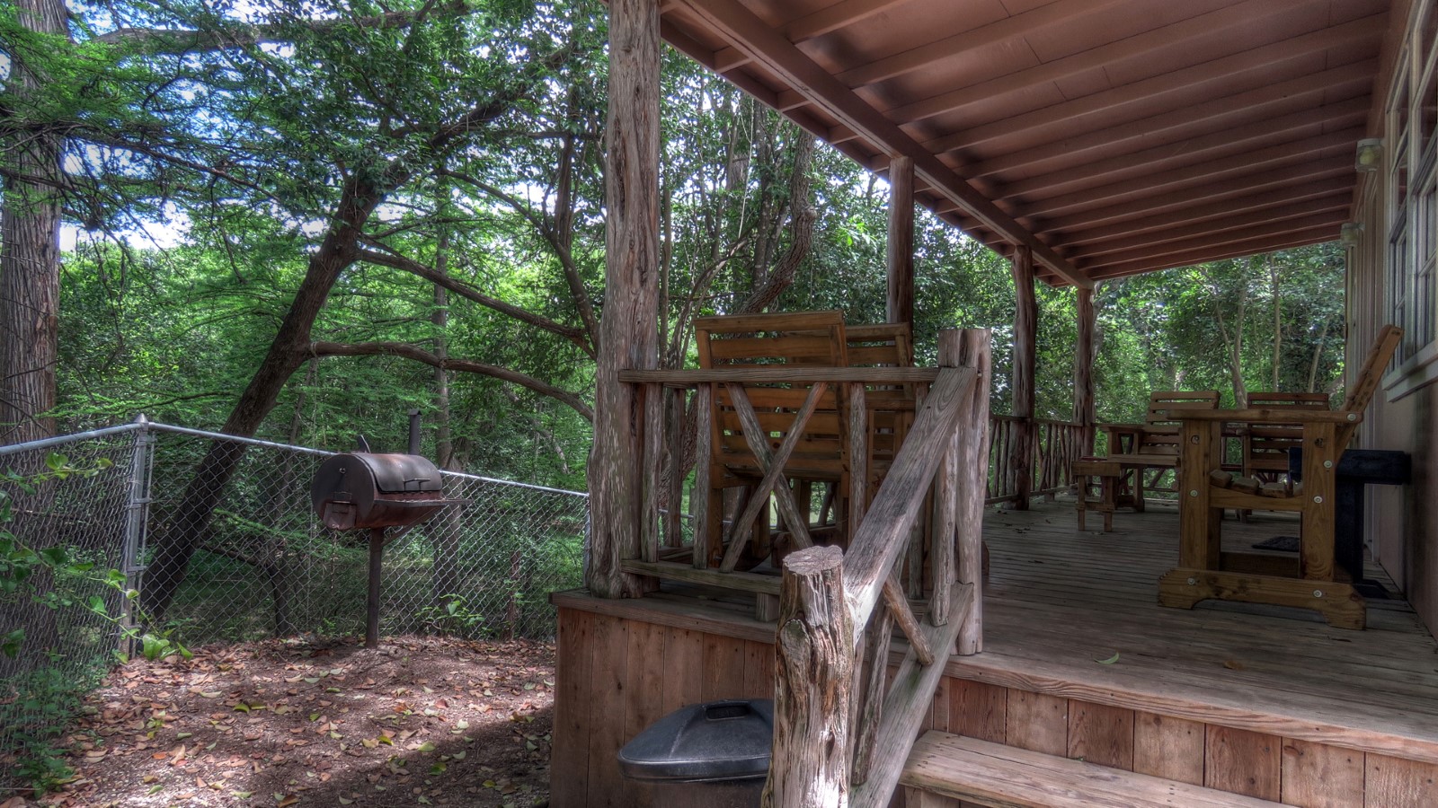 Leakey Springs Cabins - Rental Cabins and Homes on Leakey Springs ...